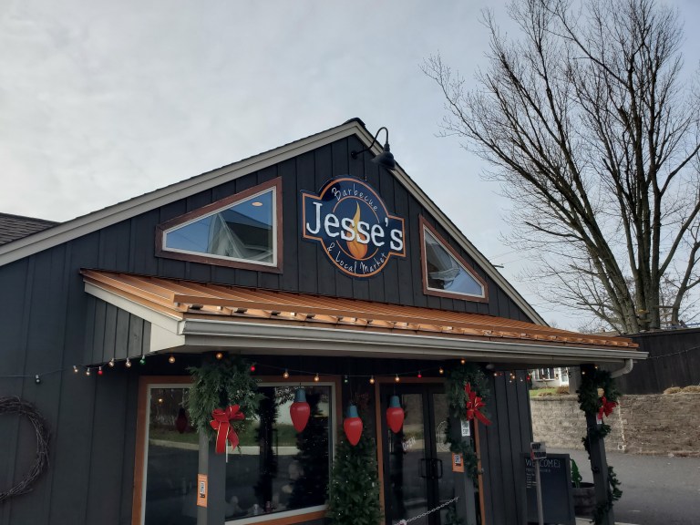 My Return to Barbecue: Jesse’s of Souderton, PA – BZ Maestro Eats