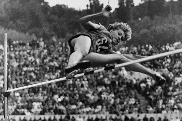 Top 10 Athletic Feats of All Time – BZ Maestro Eats