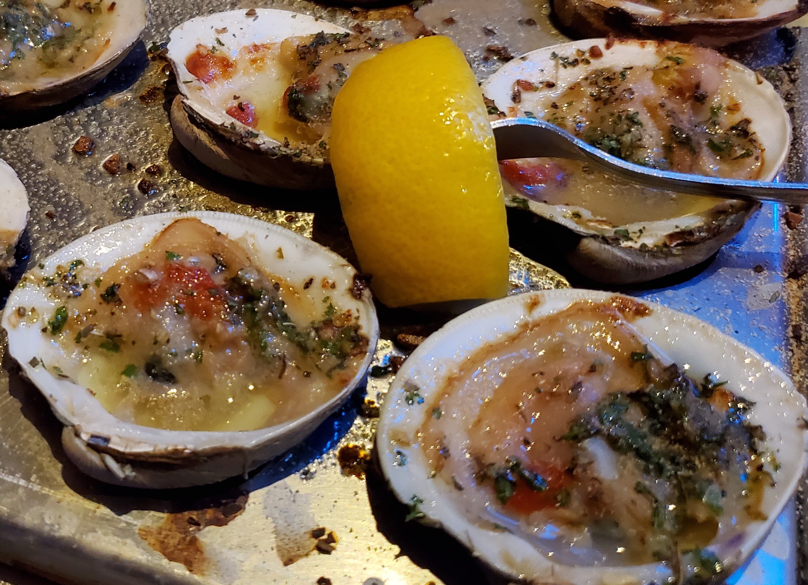 Returning to The Original Clam Tavern – BZ Maestro Eats