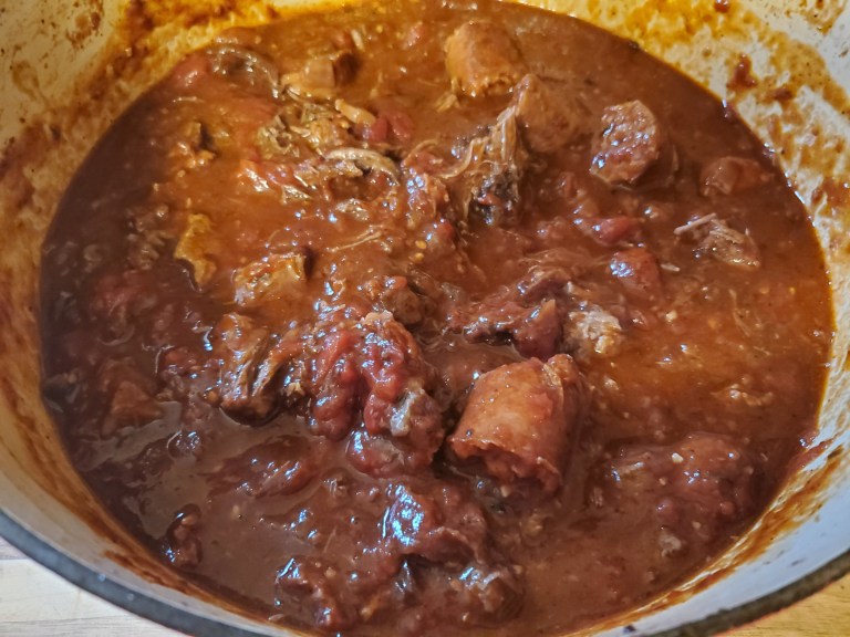 Sunday Gravy with Short Ribs and Italian Sausage – BZ Maestro Eats